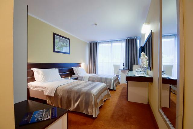 TARA HOTEL | BEČIĆI | CRNA GORA | Turistička agencija Ponte Travel